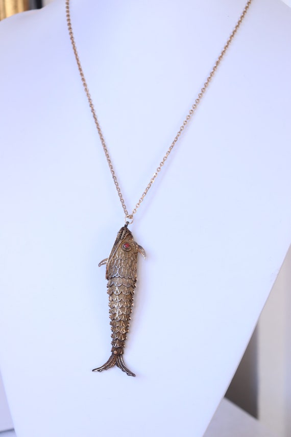 Vintage Chinese Silver Filigree Koi Fish Pendant Coral - Gem