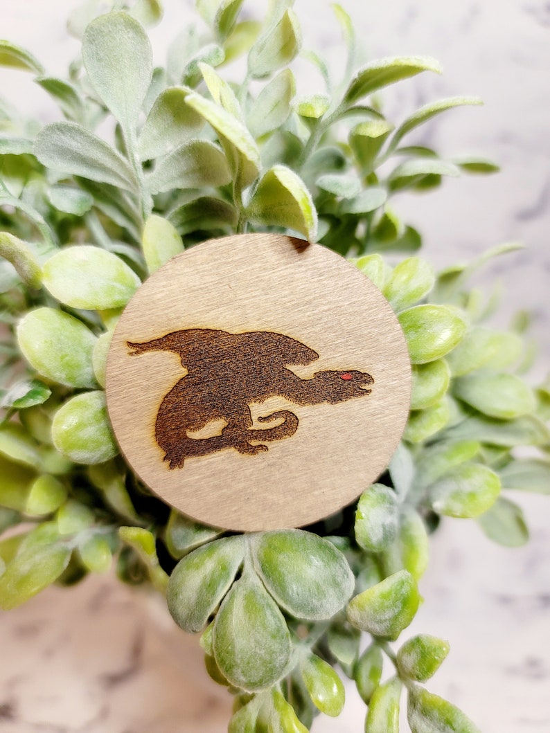 Snallygaster Weird Magnet Monster Magnet Cryptid Gift - Etsy