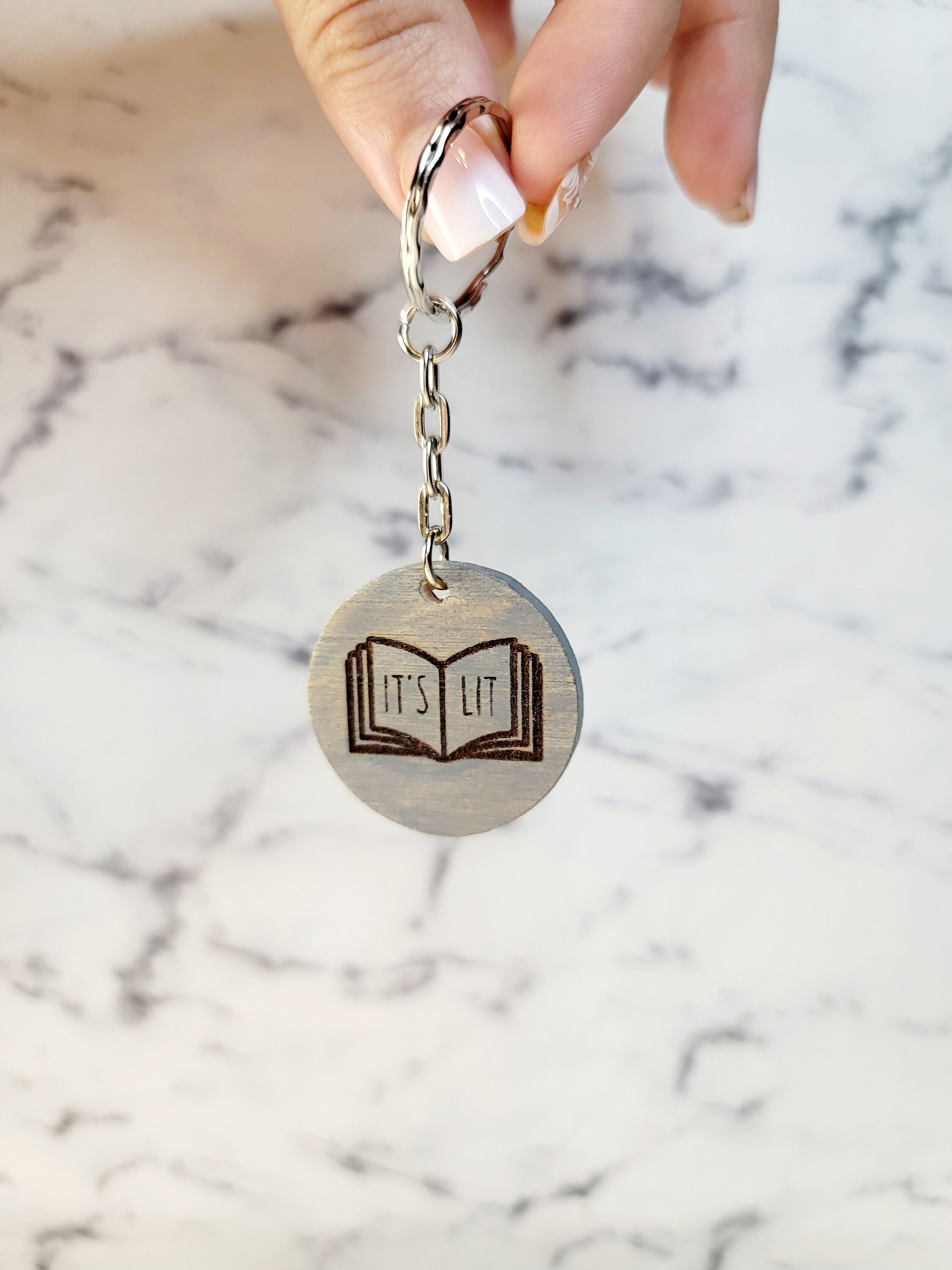 It's Lit Keychain Book Keyring Book Keychain Reader - Etsy.de