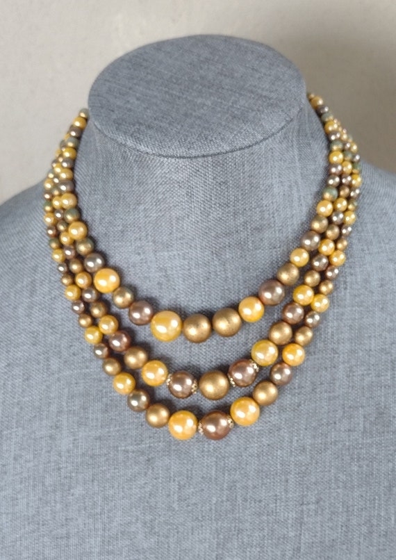 Vintage 3 strand necklace - Gem