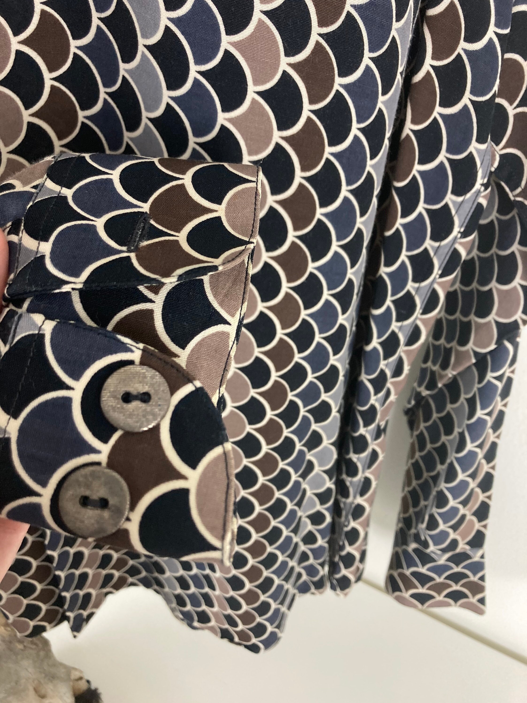 Modern Vintage Italian Fish Scale Button-up Shirt - Etsy