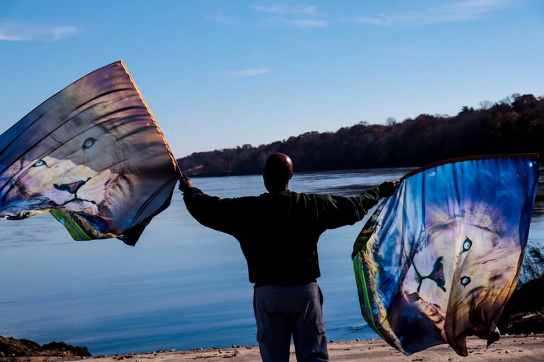 King of Glory Worship Flag Prophetic Art Lion Flag - Etsy