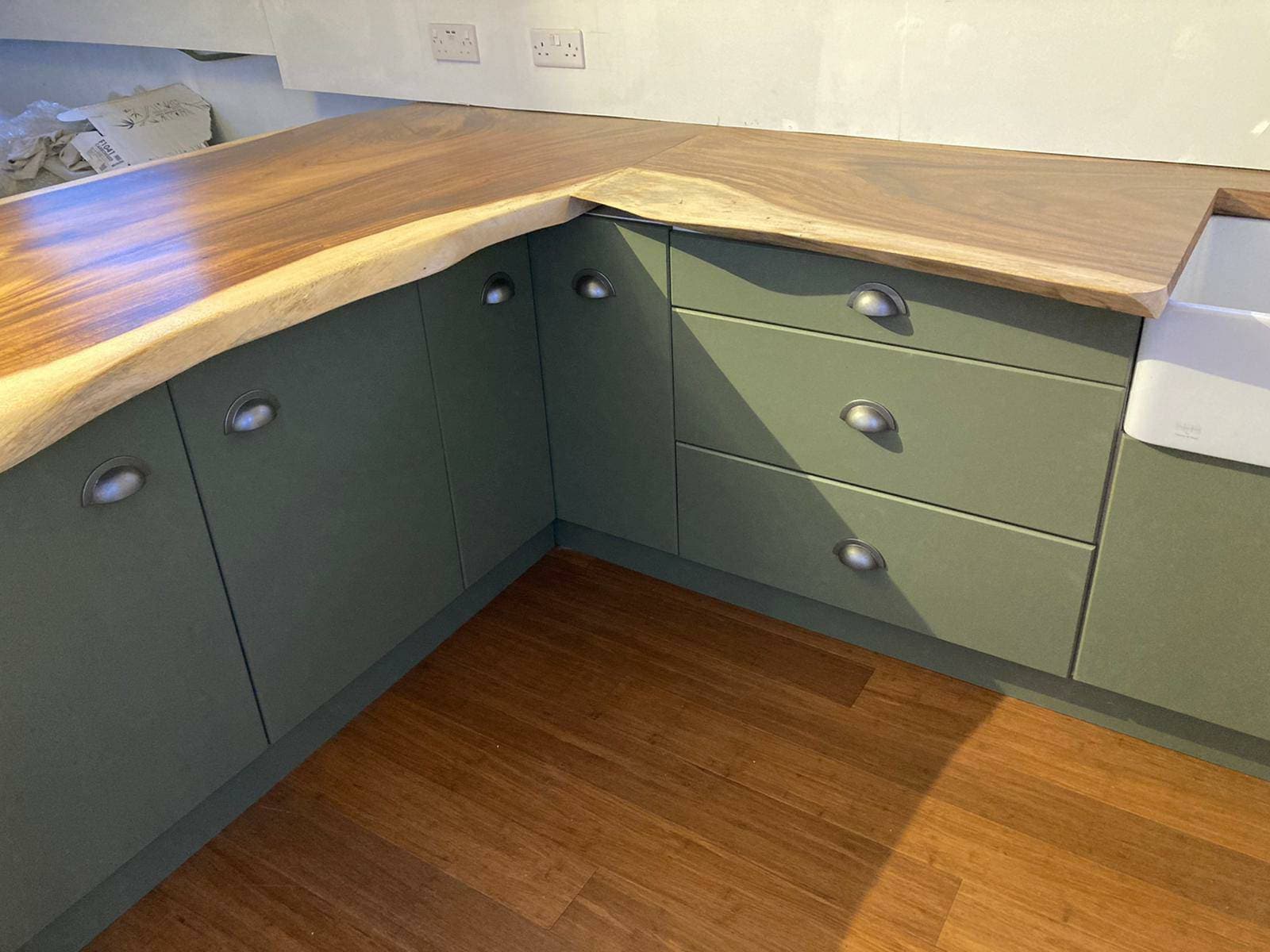 Bespoke Rustic Live Edge Solid Wood Kitchen Worktops and Islands ...