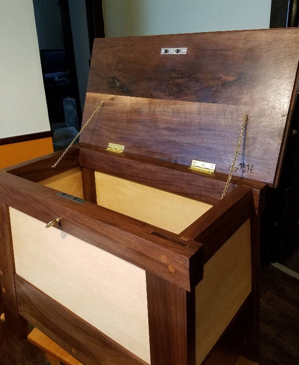 Craftsman Chest Bench - Etsy