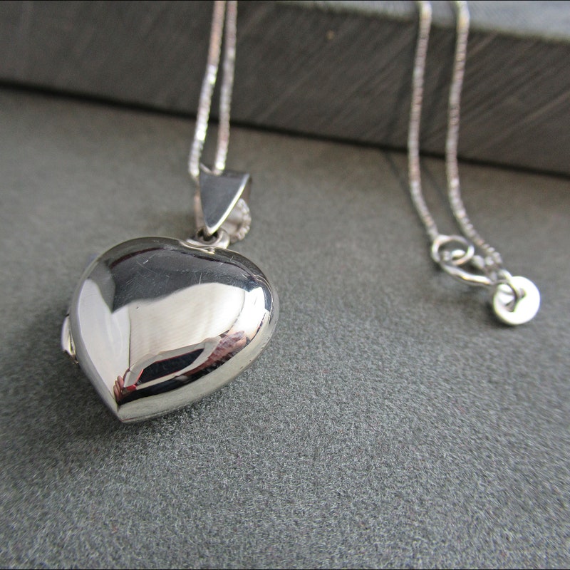 Clock Locket - Etsy