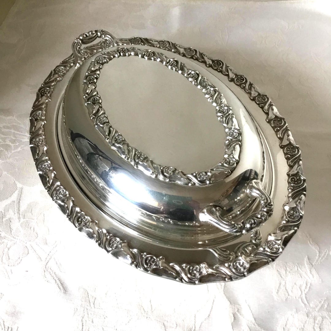 Vintage 12” Silverplate Double Oval Vegetable Bowl: Calla Lily Scroll ...
