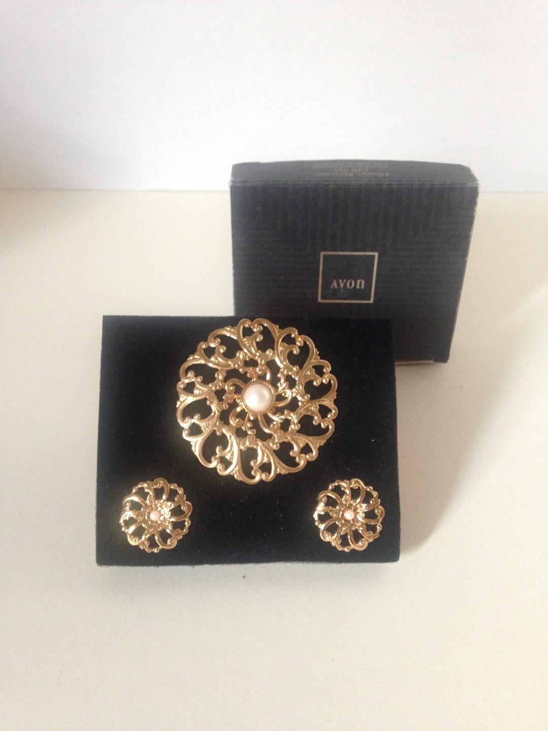 Vintage Avon Flower Blossom Fashion Jewelry, Brooch and Pierced Earring ...