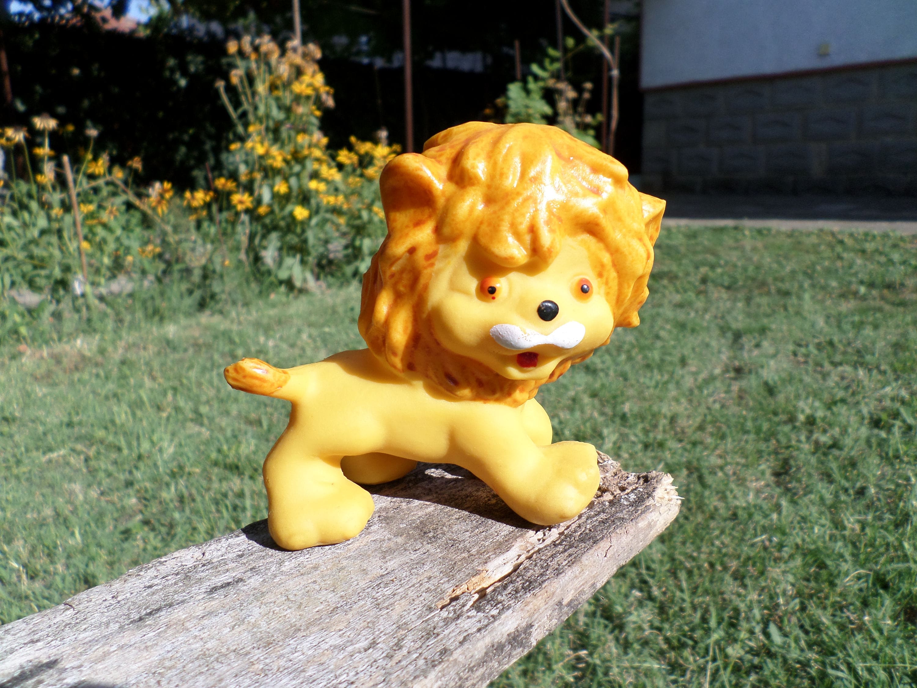 Toys Vintage rubber lion Toys & Games etna.com.pe