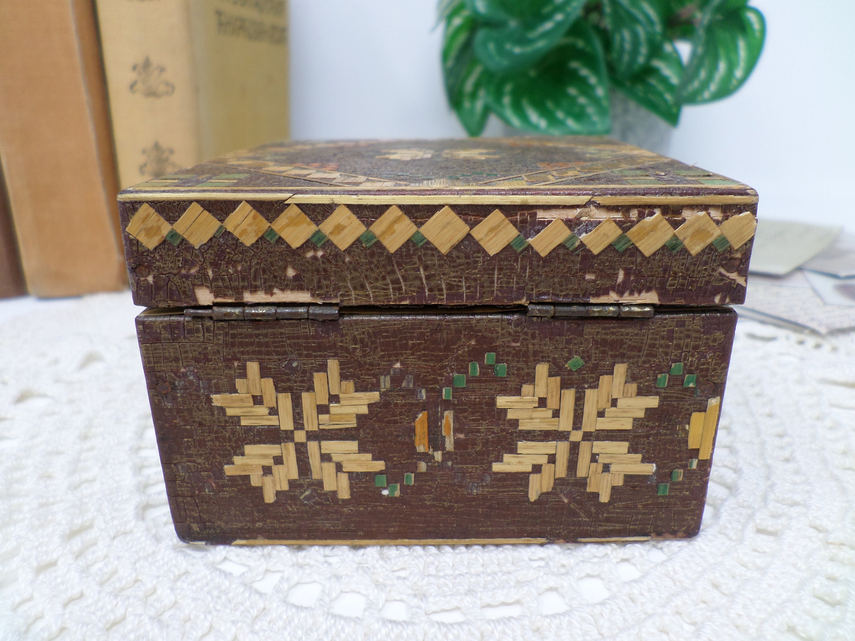 Vintage Inlaid Straw Box Trinket Box With Straw Marquetry - Etsy UK