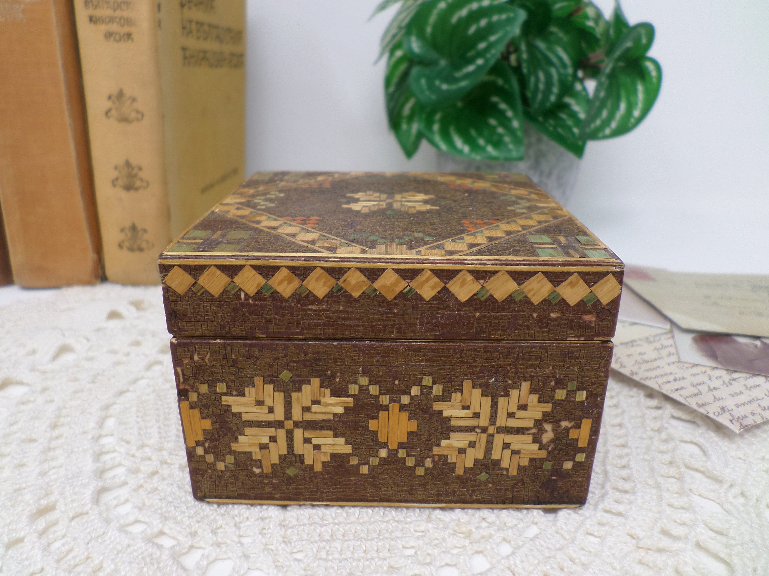 Vintage Inlaid Straw Box Trinket Box With Straw Marquetry - Etsy UK