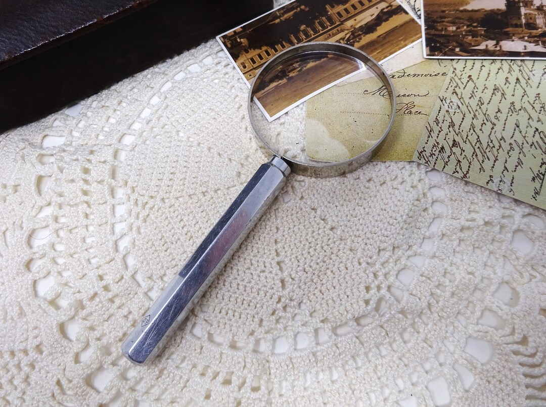 Vintage Magnifying Glass, Old Magnifier, Reading Glass, Loupe ...