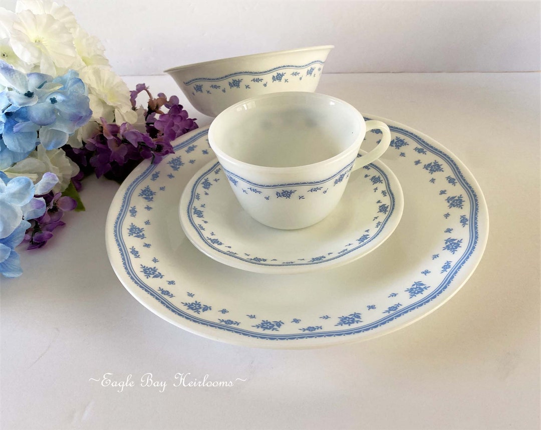 4 Pc Place Setting, Corelle Morning Blue by Corning, Blue Floral Border ...
