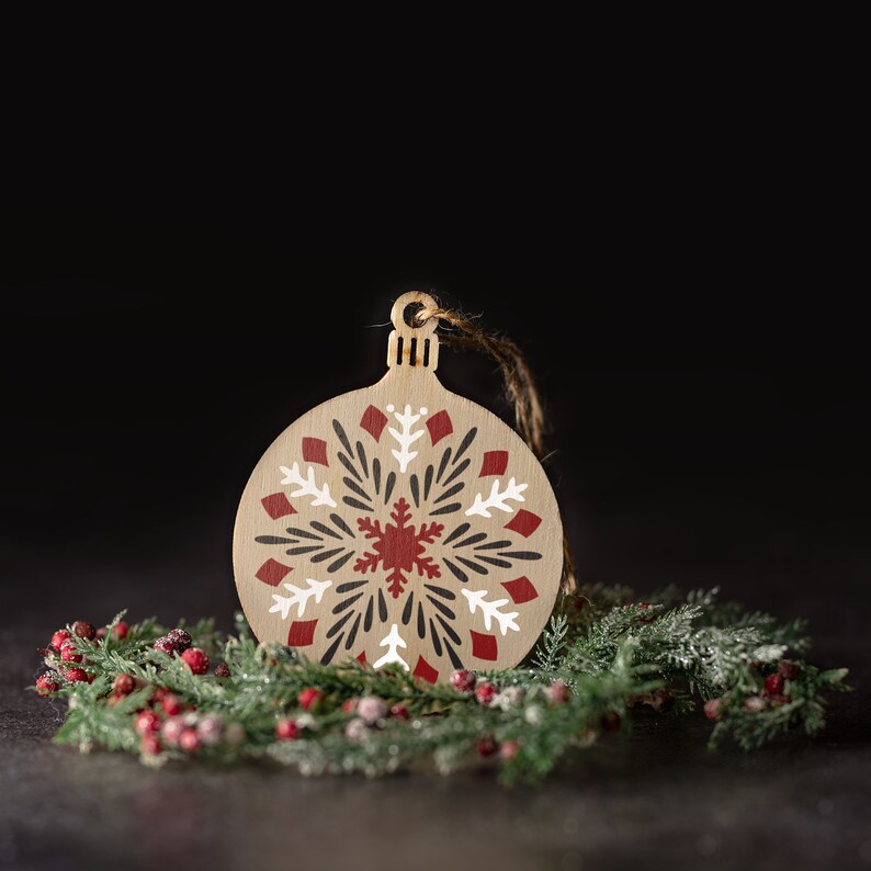 Crystal Christmas Ornament Stencil - Christmas Stencils, Crystal ...