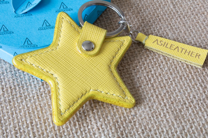 Star-shaped Keychain in Saffiano Leather Personalized Lucky - Etsy