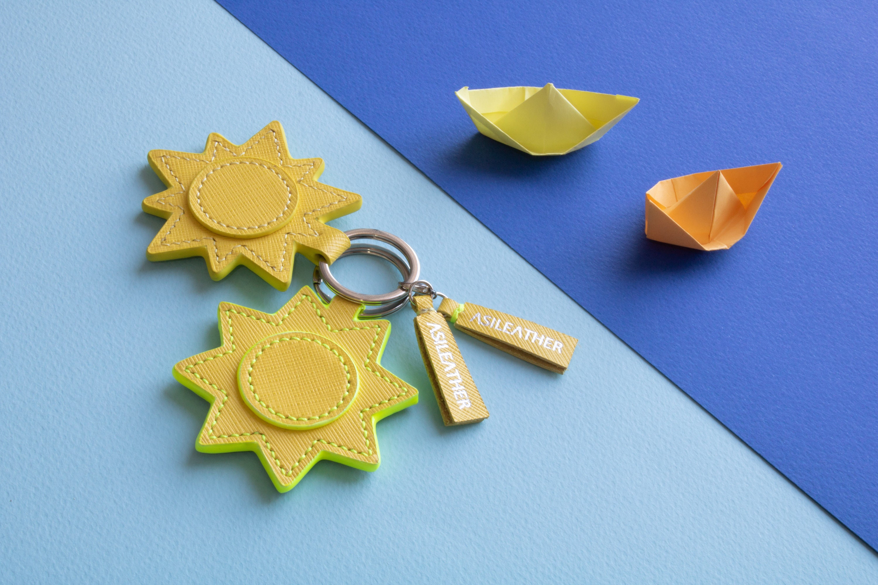 Personalized sun keychain in real genuine saffiano leather. | Etsy