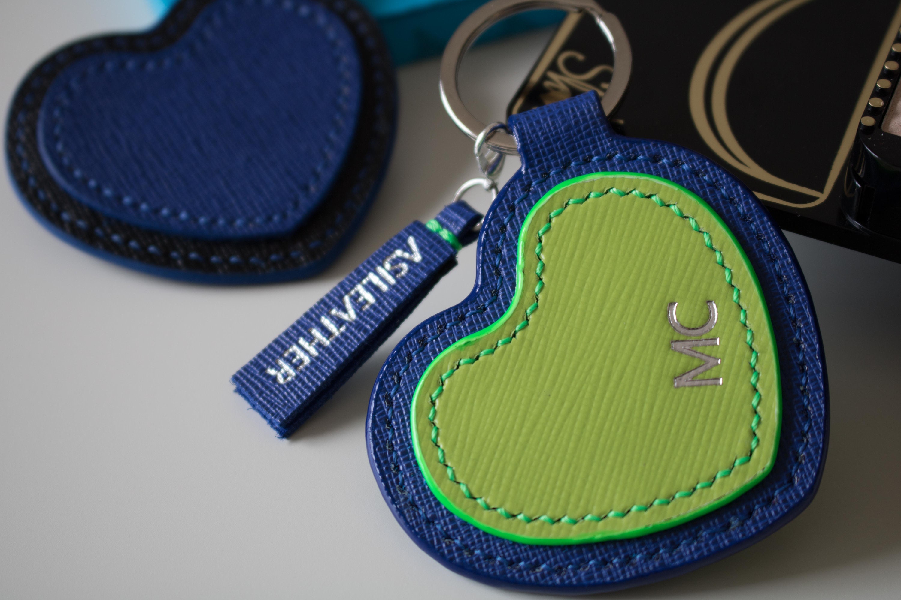 Saffiano leather heart keychain for women. Personalised lucky | Etsy