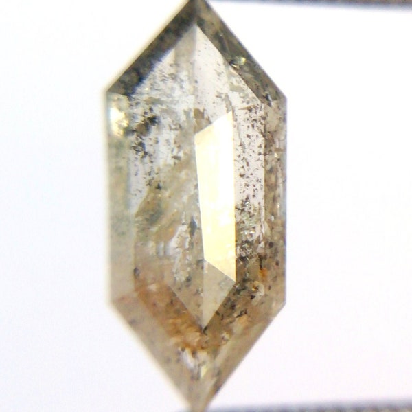 0.67 Ct 7.92x5.65mm Natural Kite Shape Transparent Grey Color Diamond ...