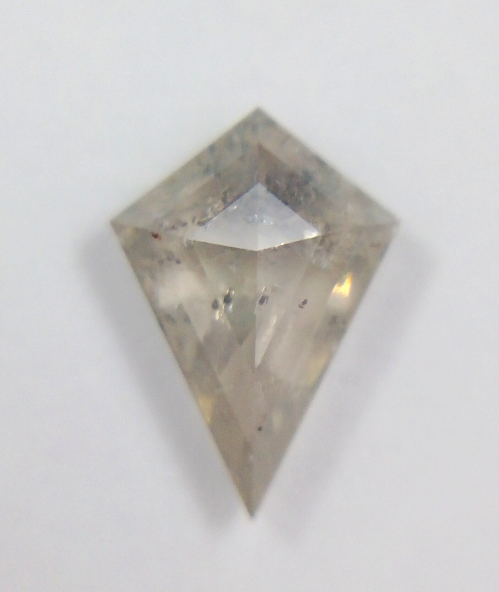 0.67 Ct 7.92x5.65mm Natural Kite Shape Transparent Grey Color Diamond ...