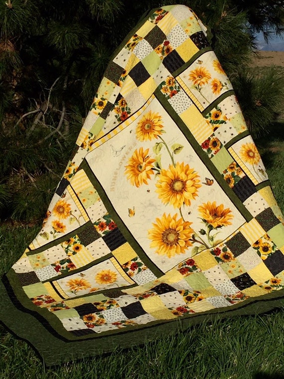 Make to Order: Gorgeous Sunflower Quilt Handmade Christian | Etsy Canada