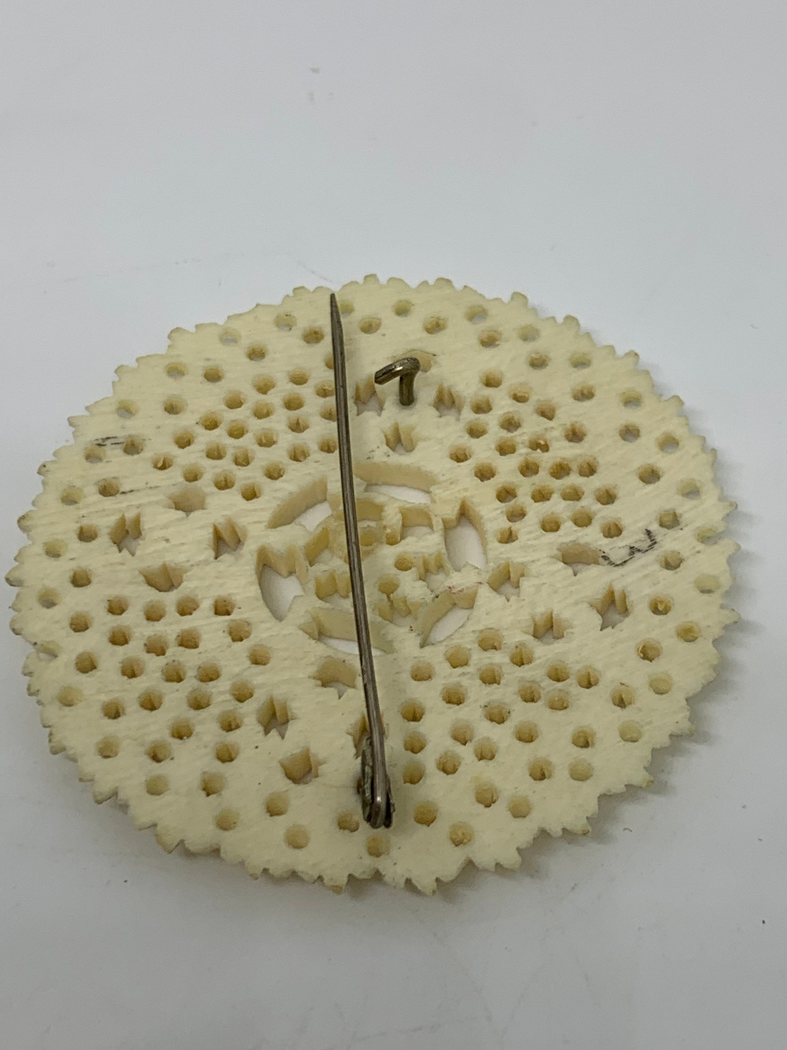 Vintage off White Carved Bone Round Snowflake Floral Mandala - Etsy