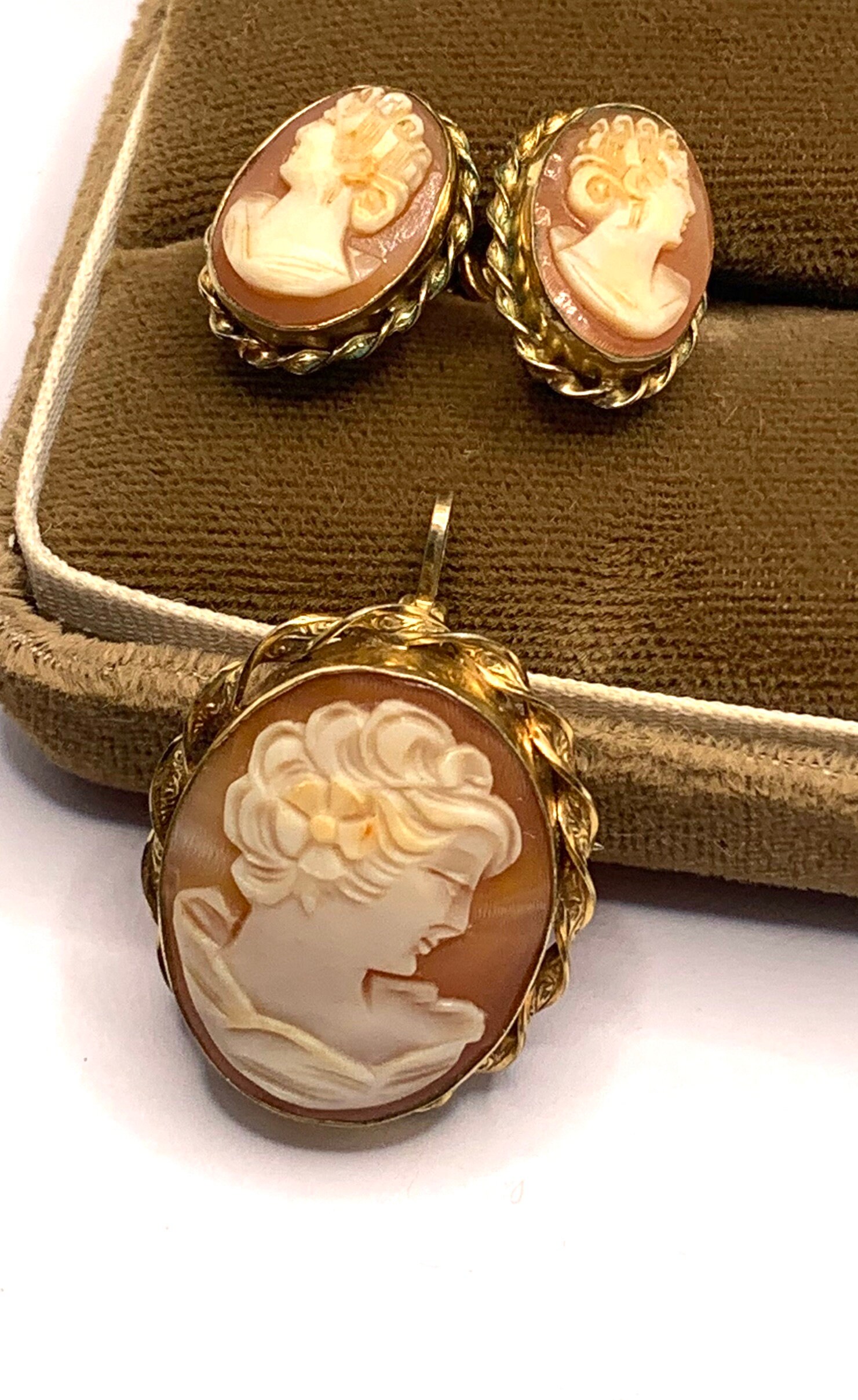 Vintage Van Dell Cameo Brooch Pendant and Earring Set: 12kt Gold Filled ...