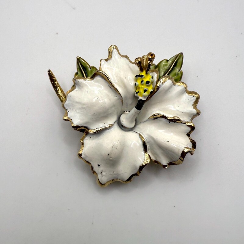 Large Hibiscus Brooch - Etsy