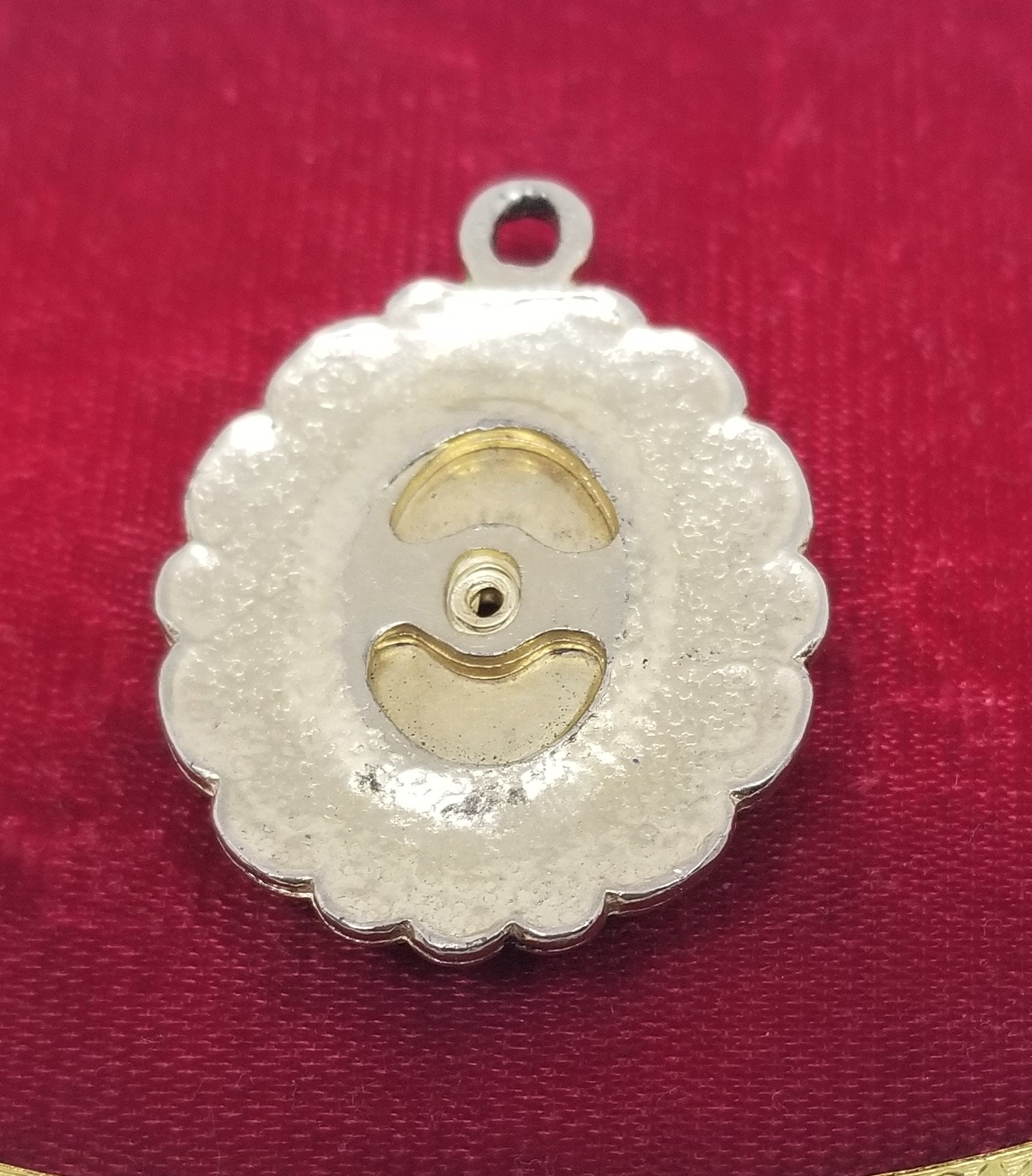 Vintage Black and gold dragon rickshaw asian Pendant | Etsy