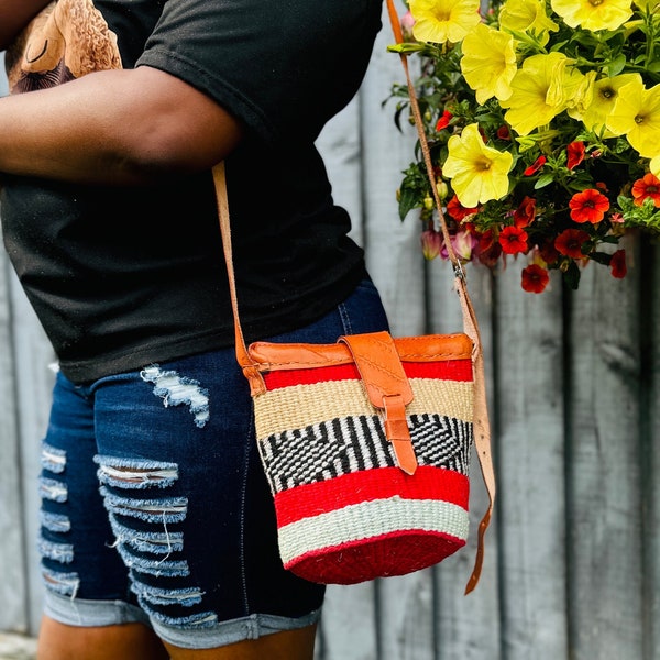 Kiondo - Etsy
