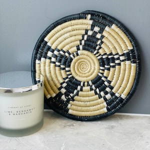 Round Handwoven Africa Table Mat/wall Decor Mat/centrepiece - Etsy
