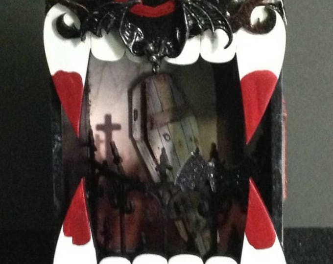 Count Dracula Vampire Diorama Box Fang Pad Altered Art OOAK - Etsy