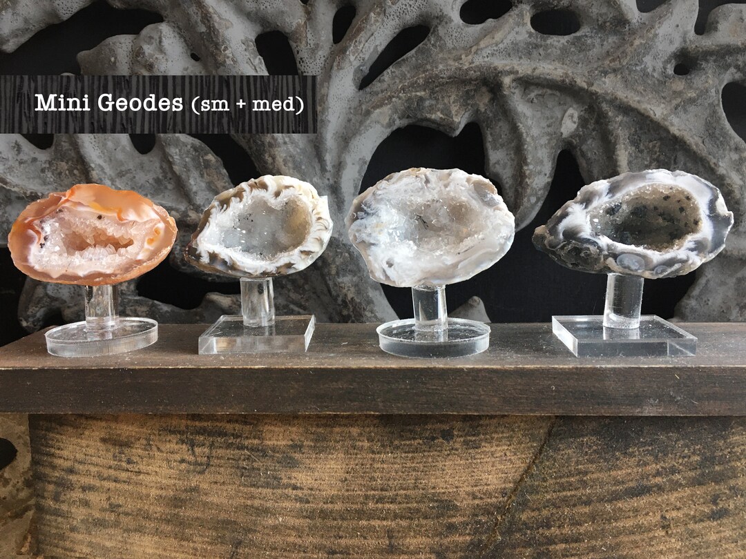 Mini Geodes Agate Mounted on Acrylic Base Small and Medium - Etsy