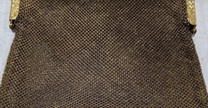 2 Vintage Chainmail Mesh Purses, 1 With Kiss Lock Closure and Frame ...