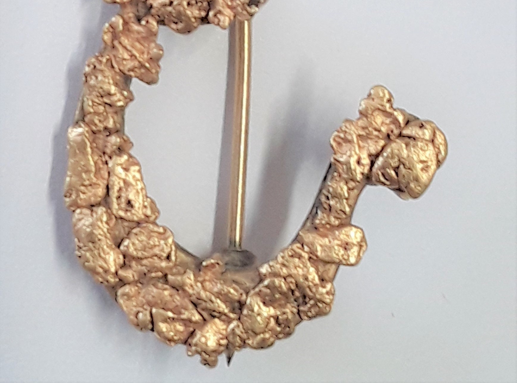 Vintage 21k Gold Nuggets Small ‘letter E’ Initial Brooch, With Gold ...