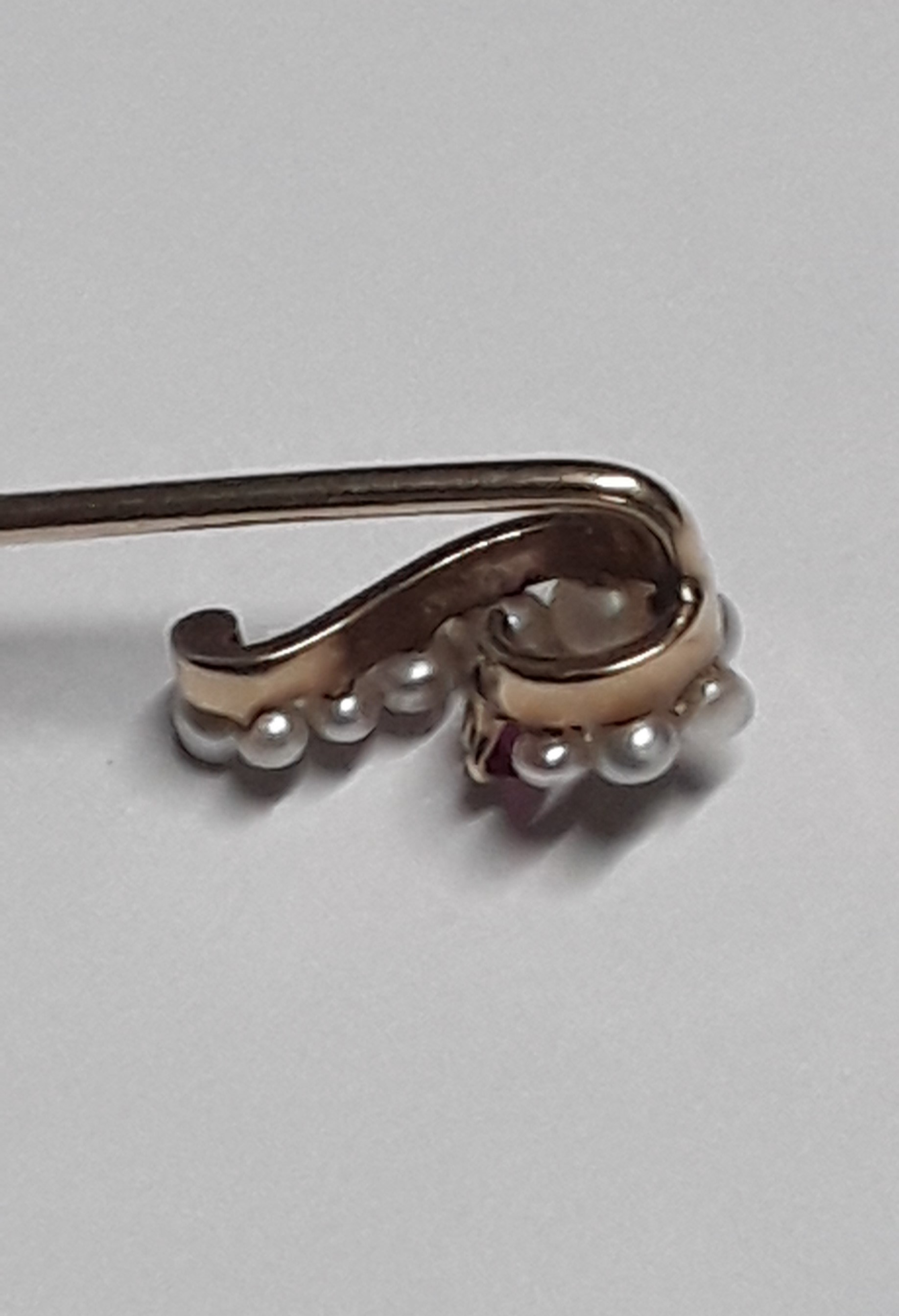 Vintage 14k Yellow Gold, Seed Pearl, and Red Spinel Stick Pin/lapel Pin ...