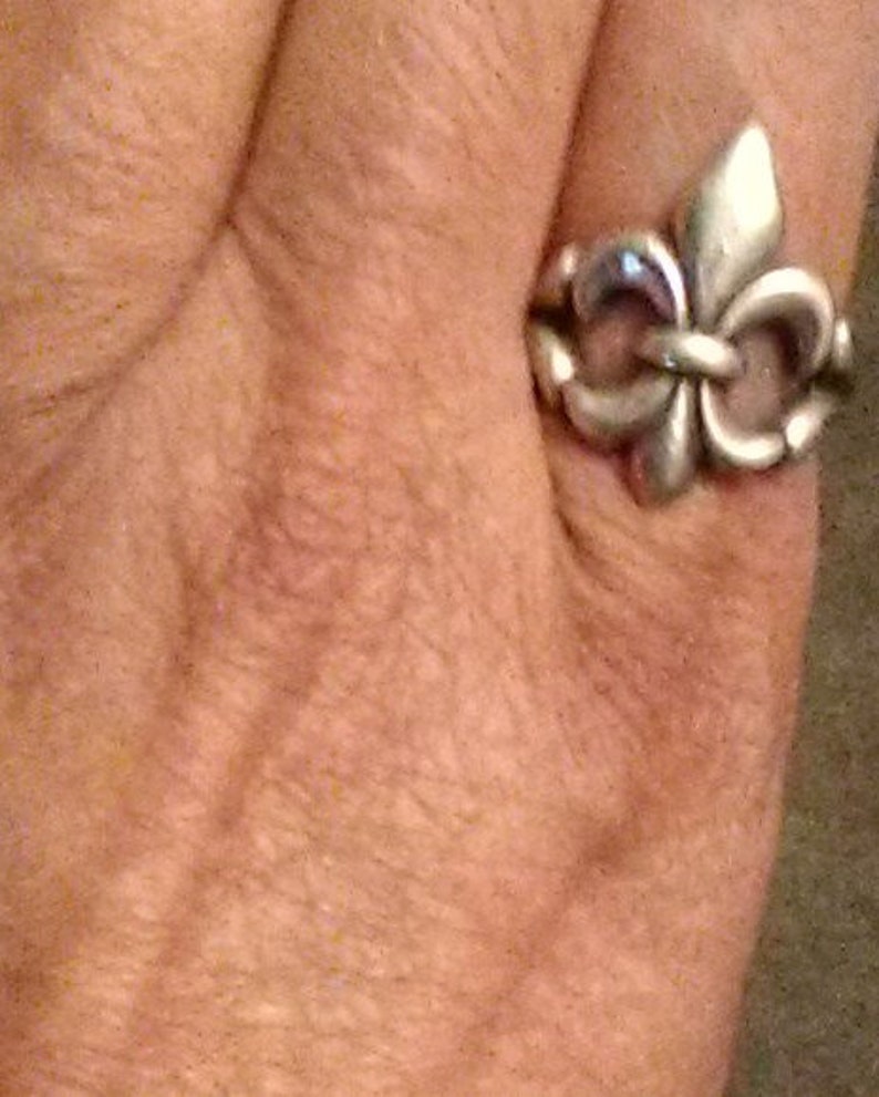 Retired James Avery Sterling Silver Woman’s Ring, With Fleur De Lis Design - Etsy