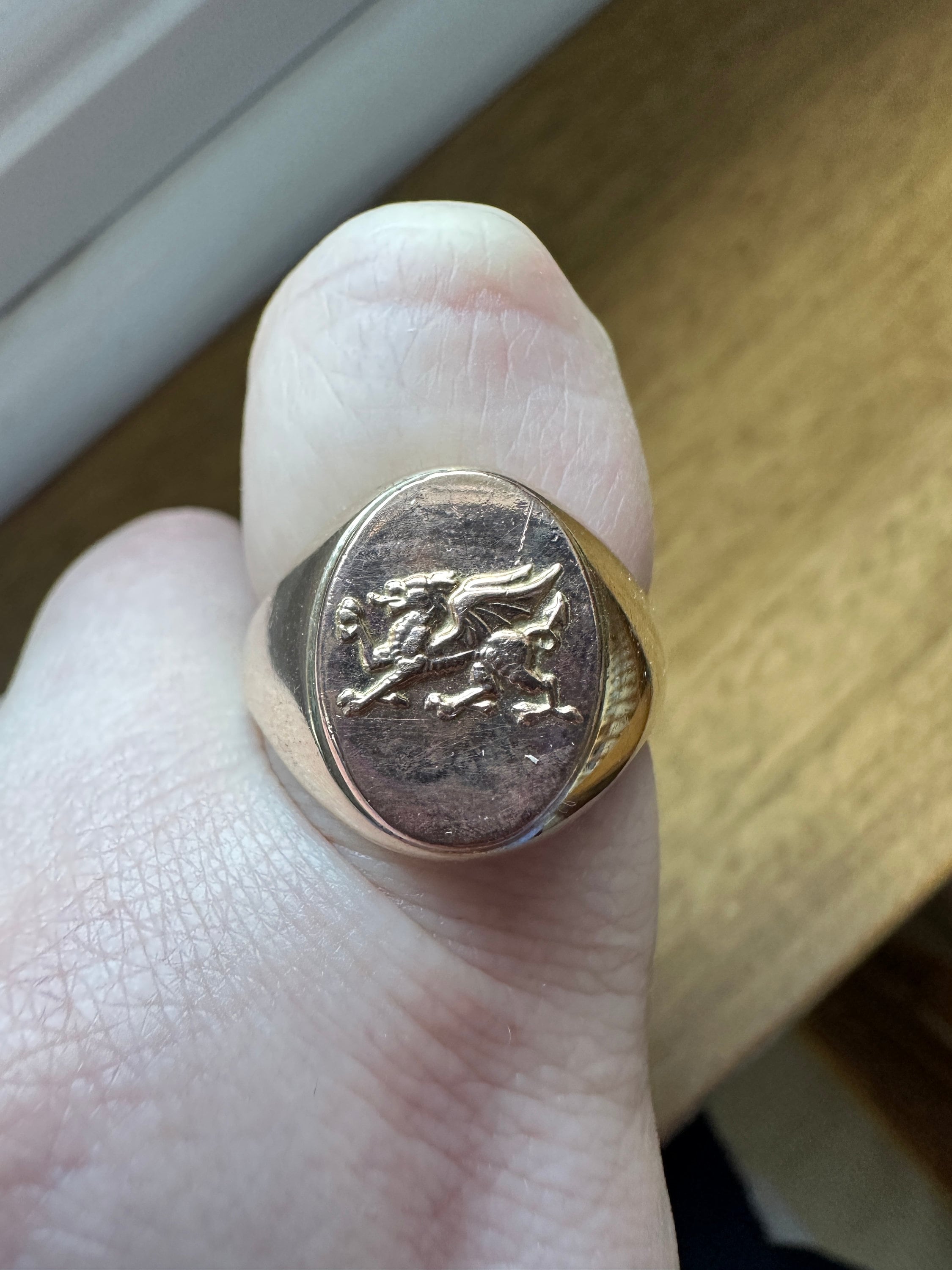 Vintage Welsh Dragon 9ct Gold Signet Ring - Etsy