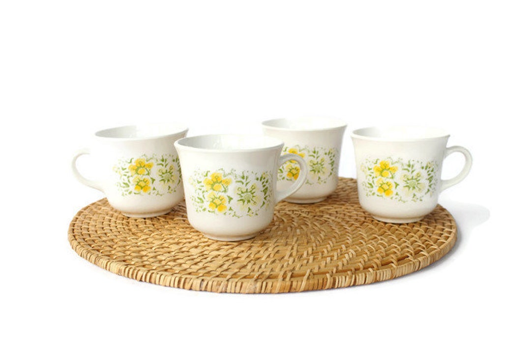 Vintage Corelle April Coffee Mugs: Yellow Floral Spring Pattern - Etsy