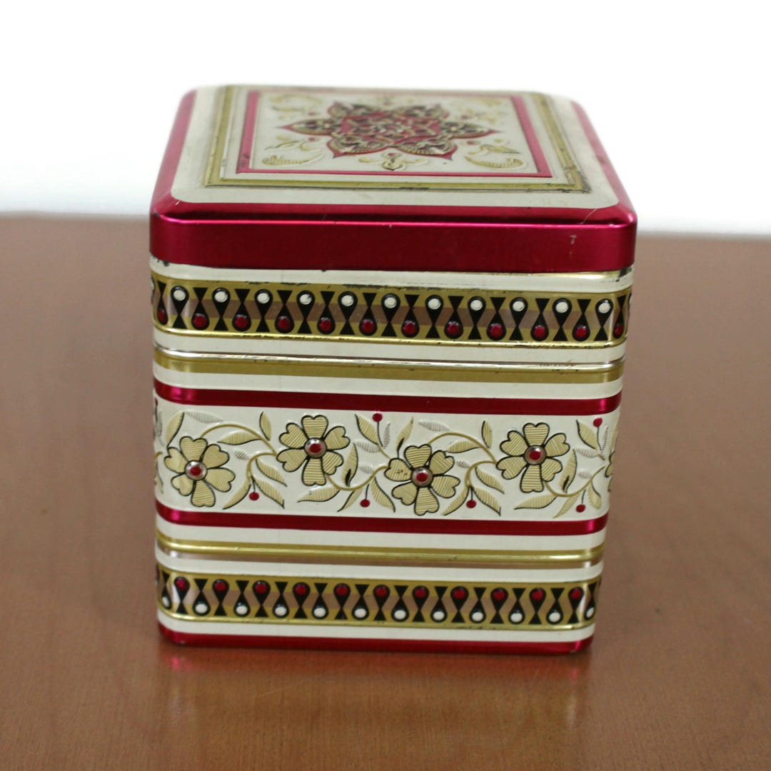 Vintage Floral Square Tin Box / Hinged Lid / Made in Holland / Vintage ...