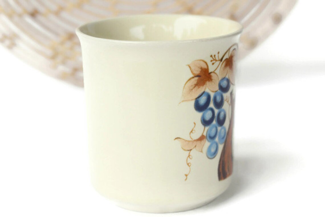 Vintage Grapevine Coffee Mug / Japanese Stoneware Grape Vine - Etsy
