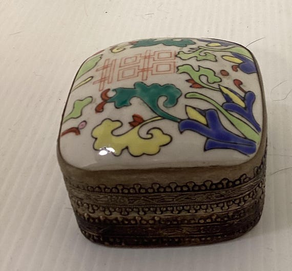 Antique Chinese Shard Box Porcelain Silver Plated Box… - Gem
