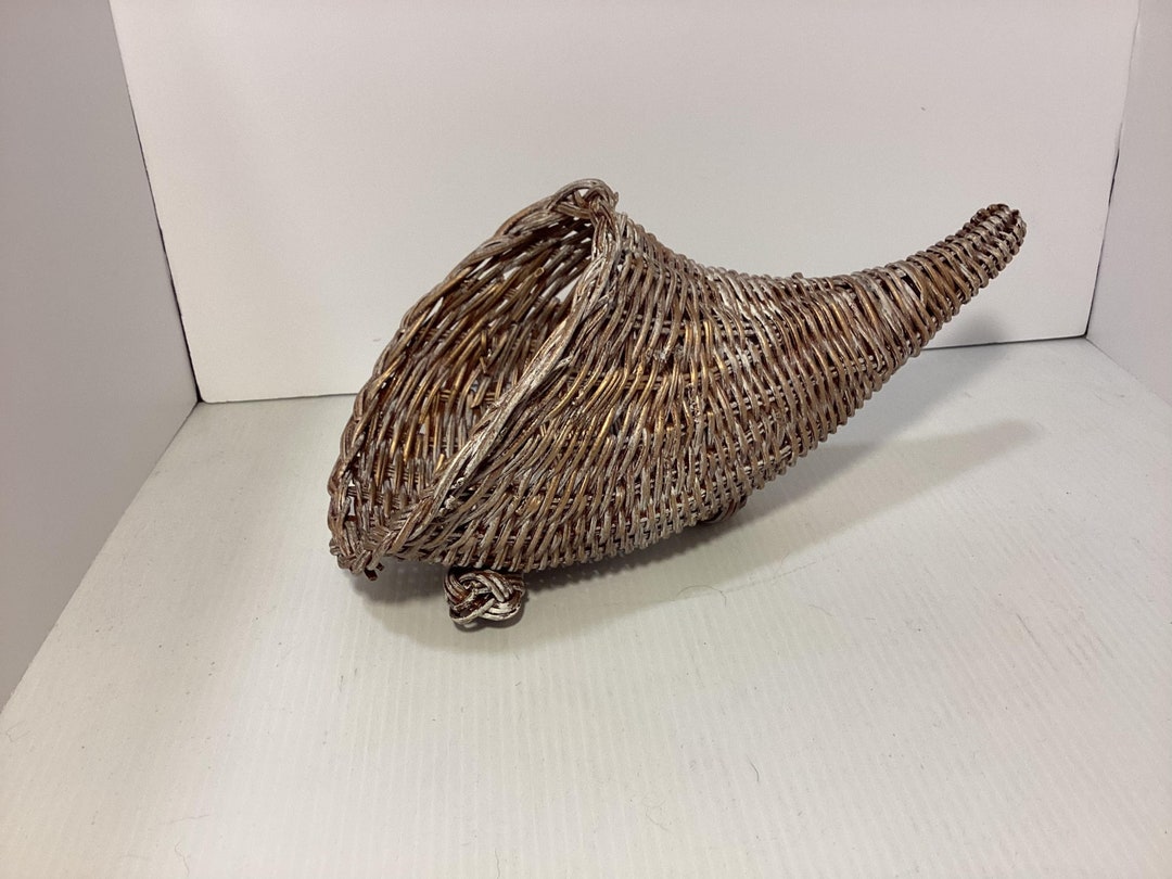 Wicker Distressed Gold Cornucopia Basket Thanksgiving Fall Autumn Decor ...