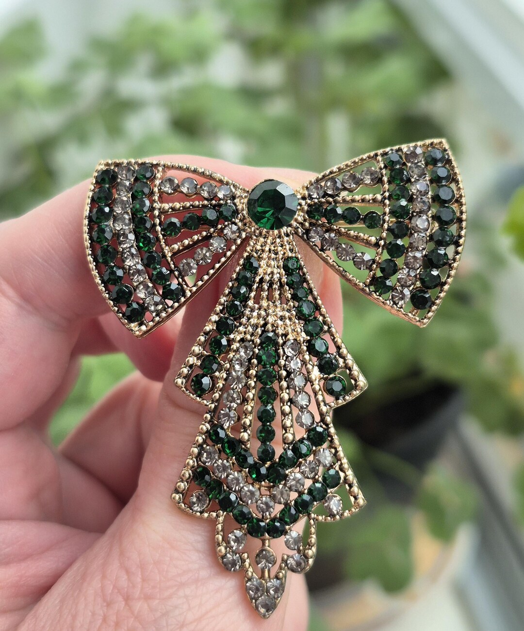 Bow-shaped Brooch: Mysterious Victorian Pin That Changes Colors - Etsy