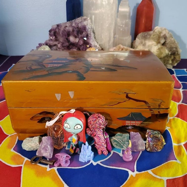 Snake Music Box - Etsy