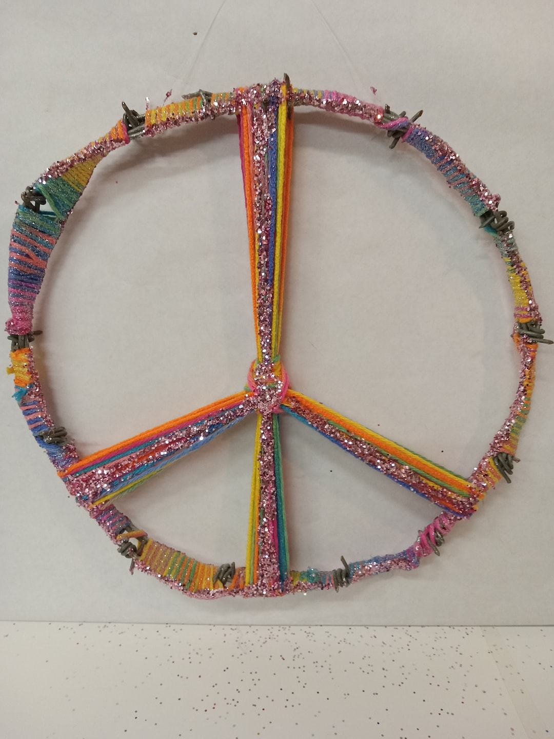 10" Repurposed Barbed Wire Peace Sign - New - (NBPE#1M/151) - Etsy