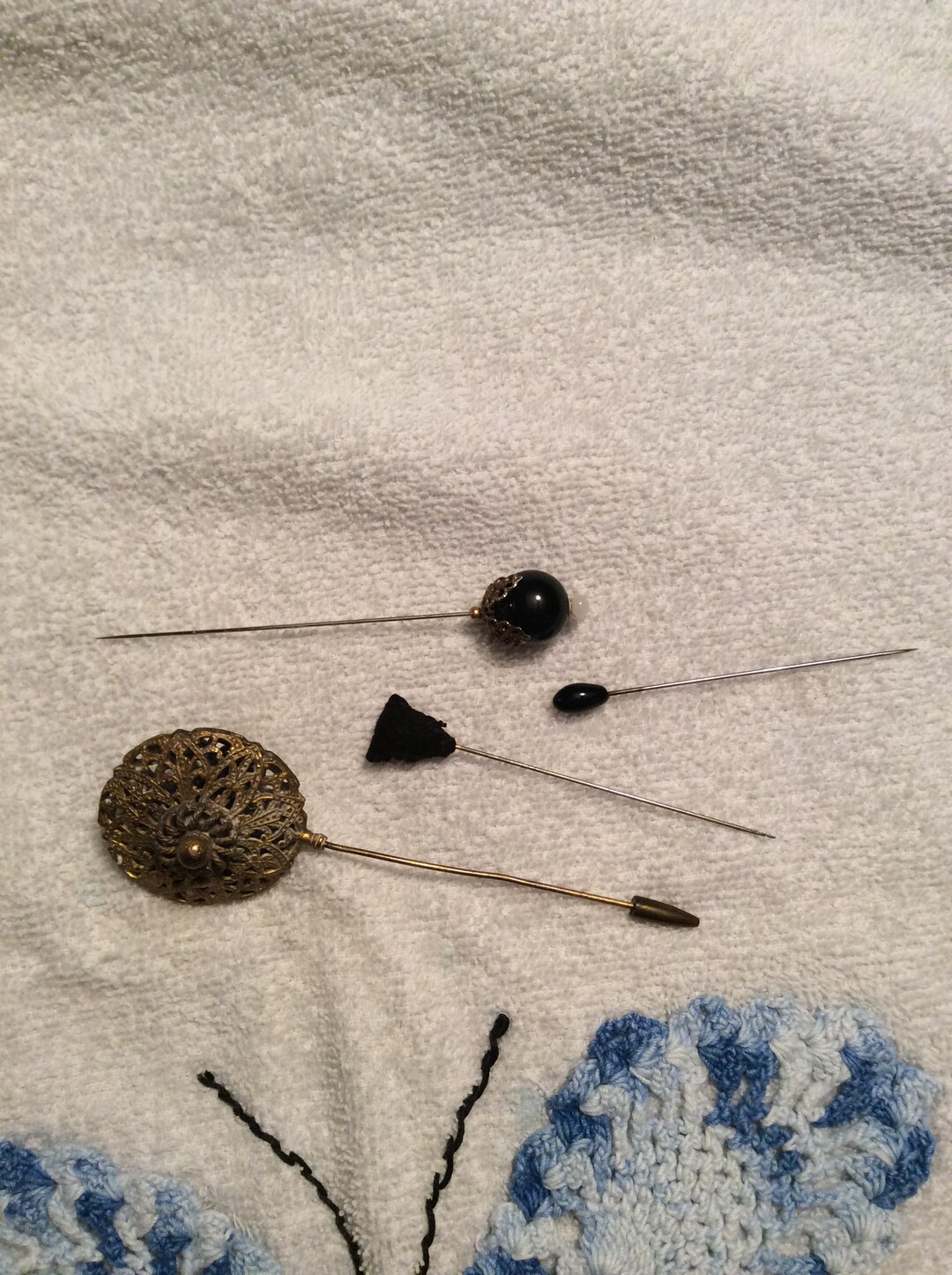 Antique Victorian Filigree Hat Pin With Vintage Black Hat Pins - (NBPE ...