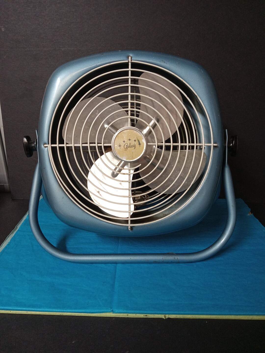 Vintage Galaxy 12" Metal Box Fan - Needs Minor Repair - (NBPE#2507) - Etsy