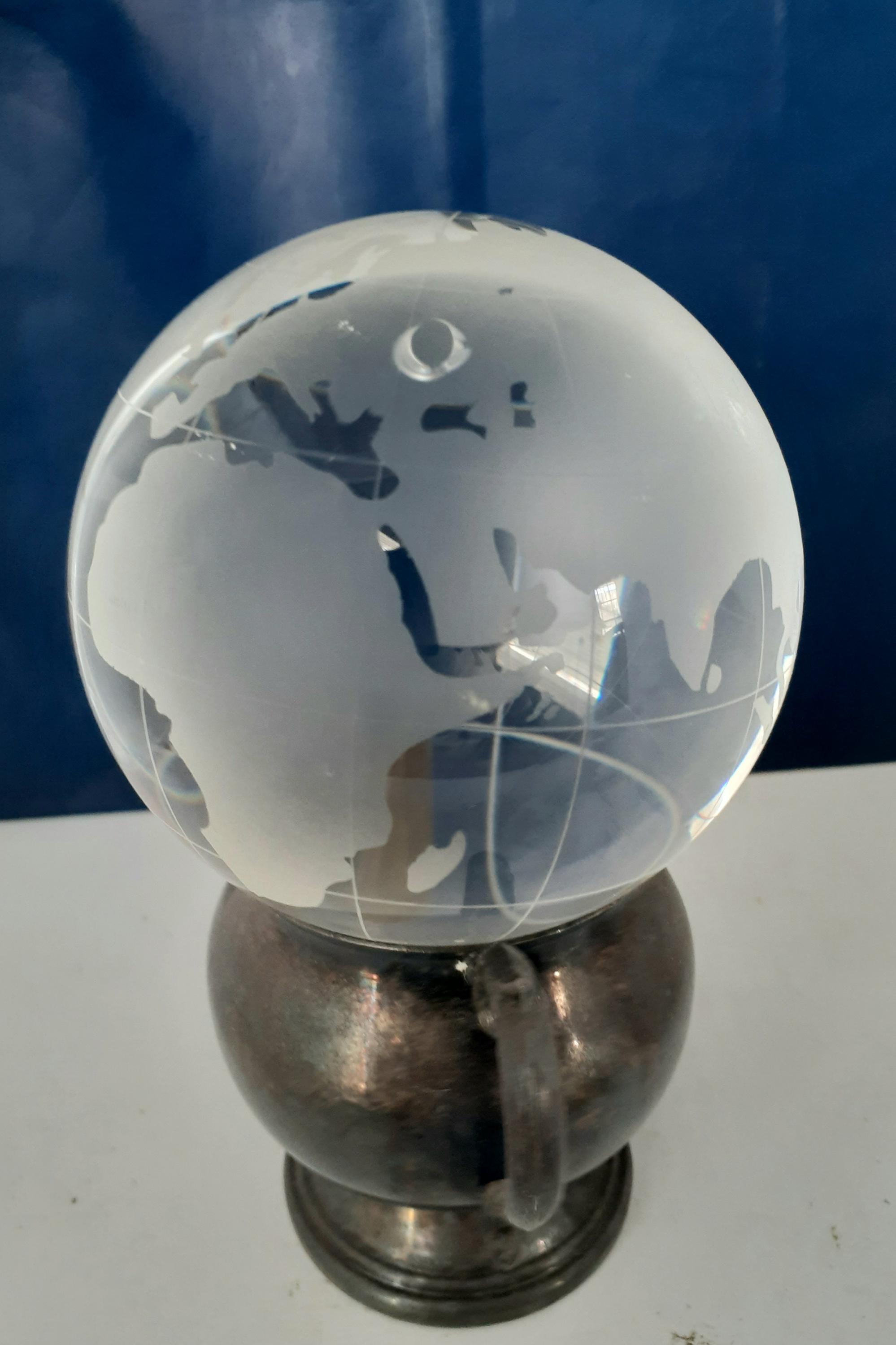 Crystal Clear Sphere World Map Globe Paperweight - Etsy