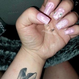 PINK Boo-press in Nails-luxury Nails-boho Nails-nail Art-handmade Nails ...