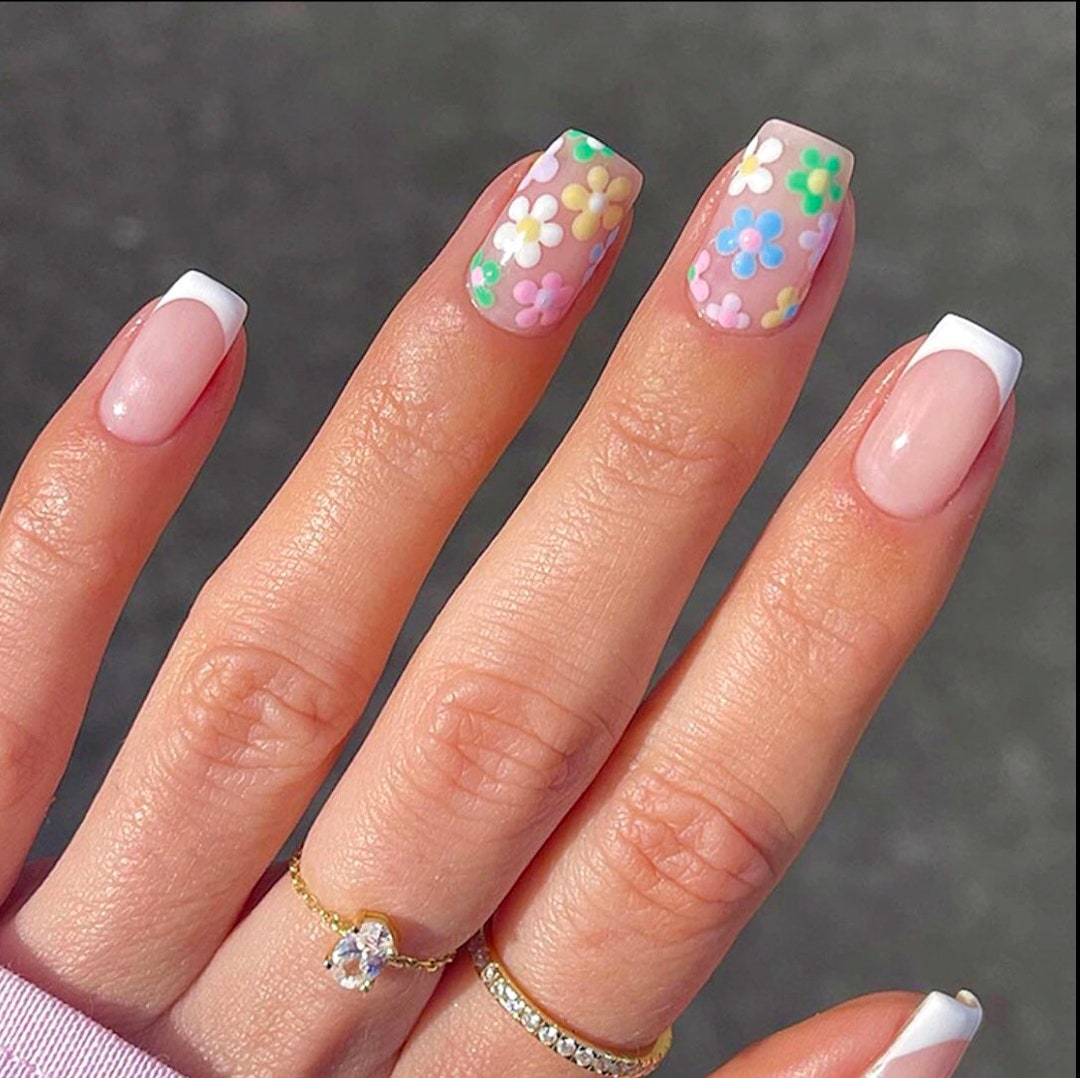 Florecitaa-spring Nails-flower Nails-french Nails-french Tip Nails ...