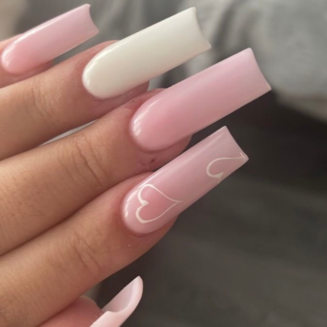 Soft pink acrylic nails store